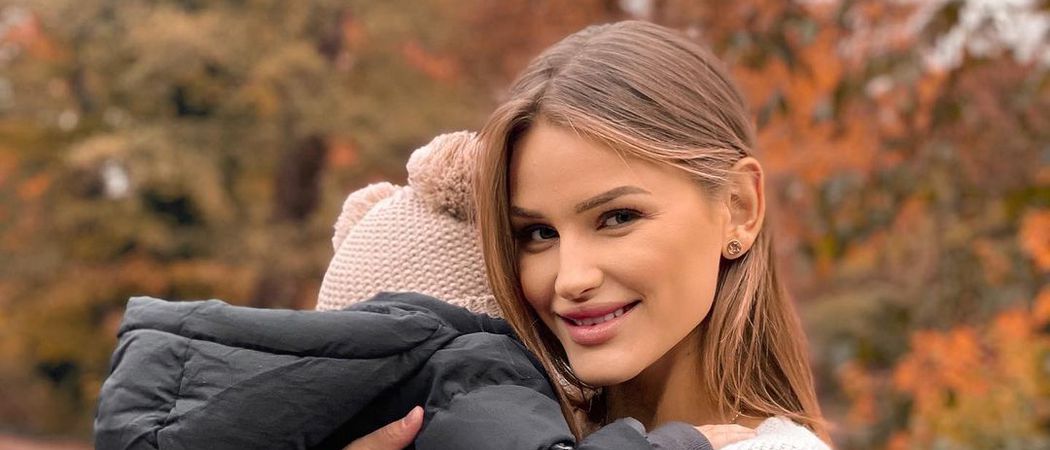 Mandy Kinder's Instagram, Twitter & Facebook on IDCrawl