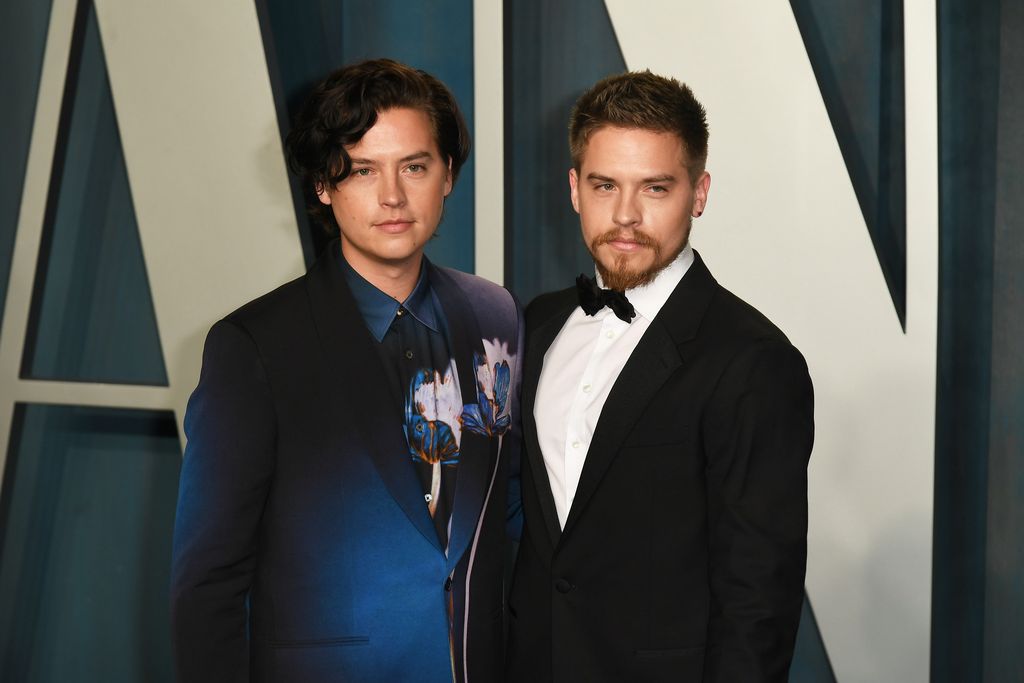 Dylan E Cole Sprouse Ogni Tanto Cole Sprouse Spricht Offen über Seine