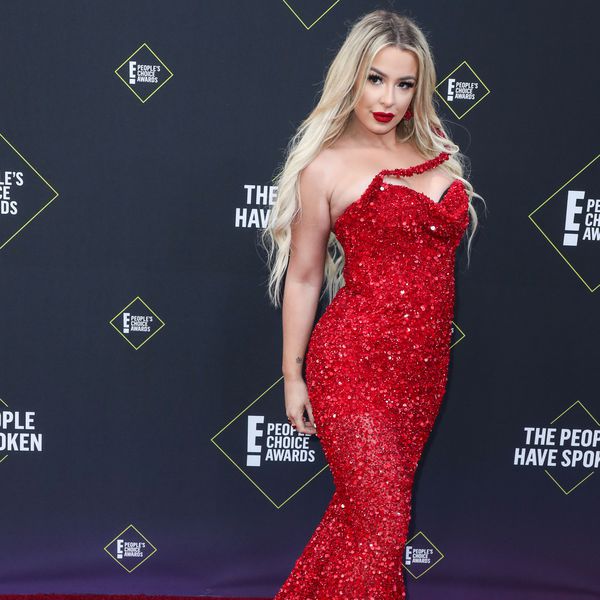 Tana Mongeau | Promiflash