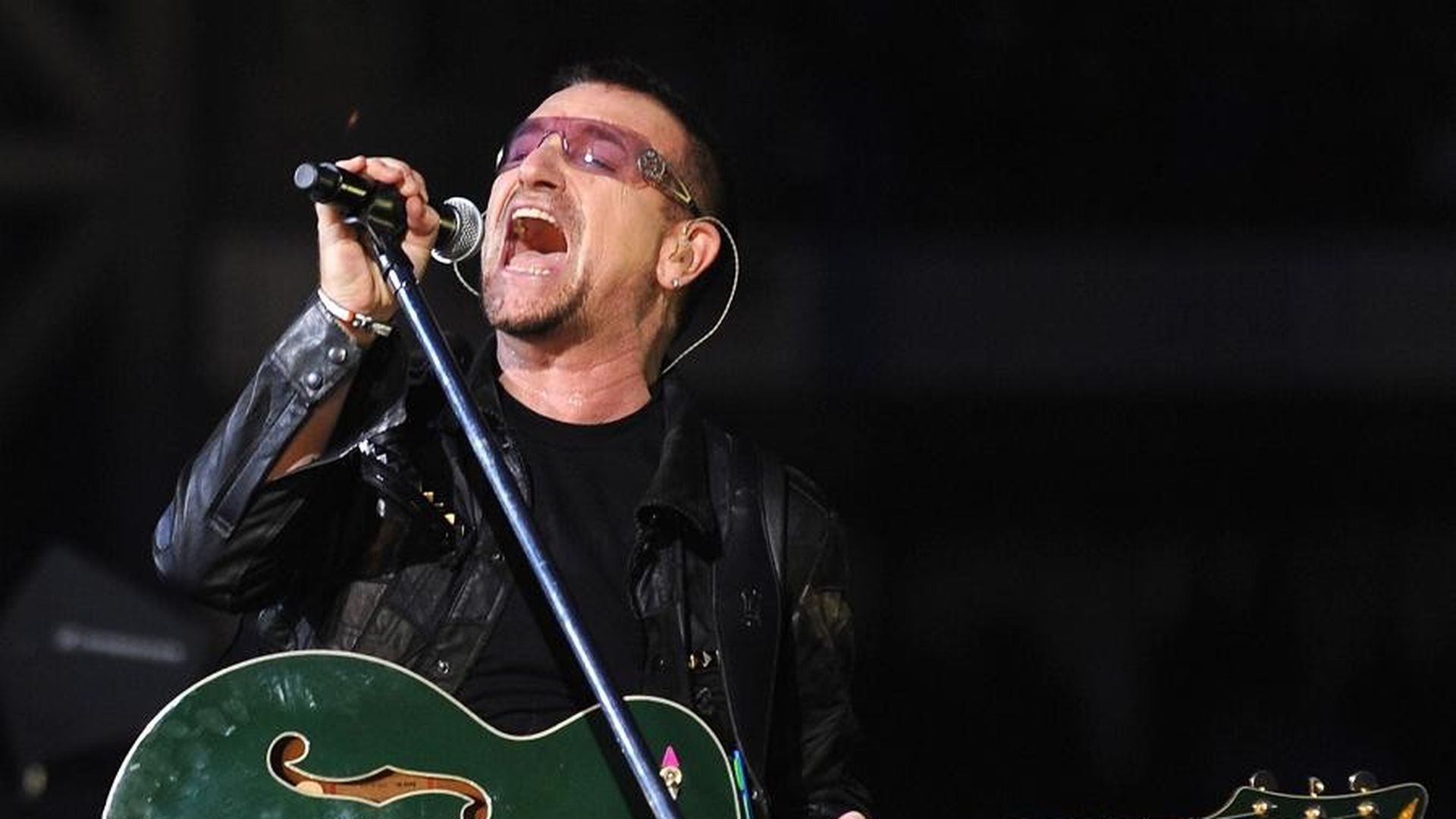 Bono: Notoperation in Bayern! | Promiflash.de