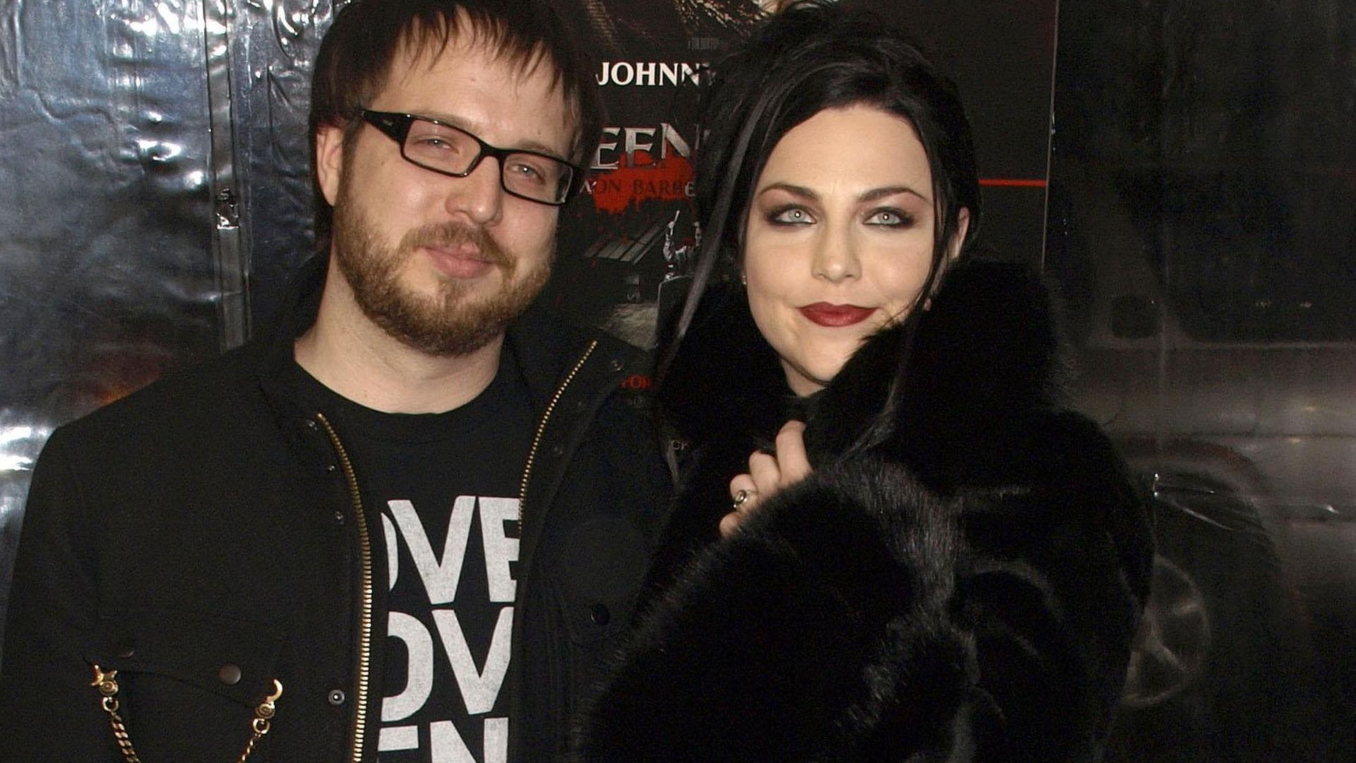 Es ist ein Sohn! Evanescence-Amy Lee überglücklich | Promiflash.de