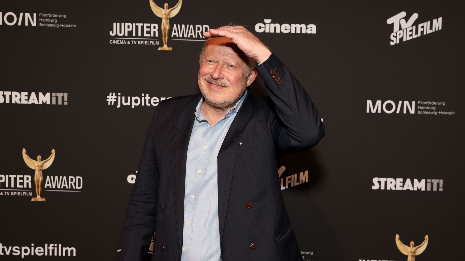 Axel Milberg wird mit Tatort Legendenpreis ausgezeichnet