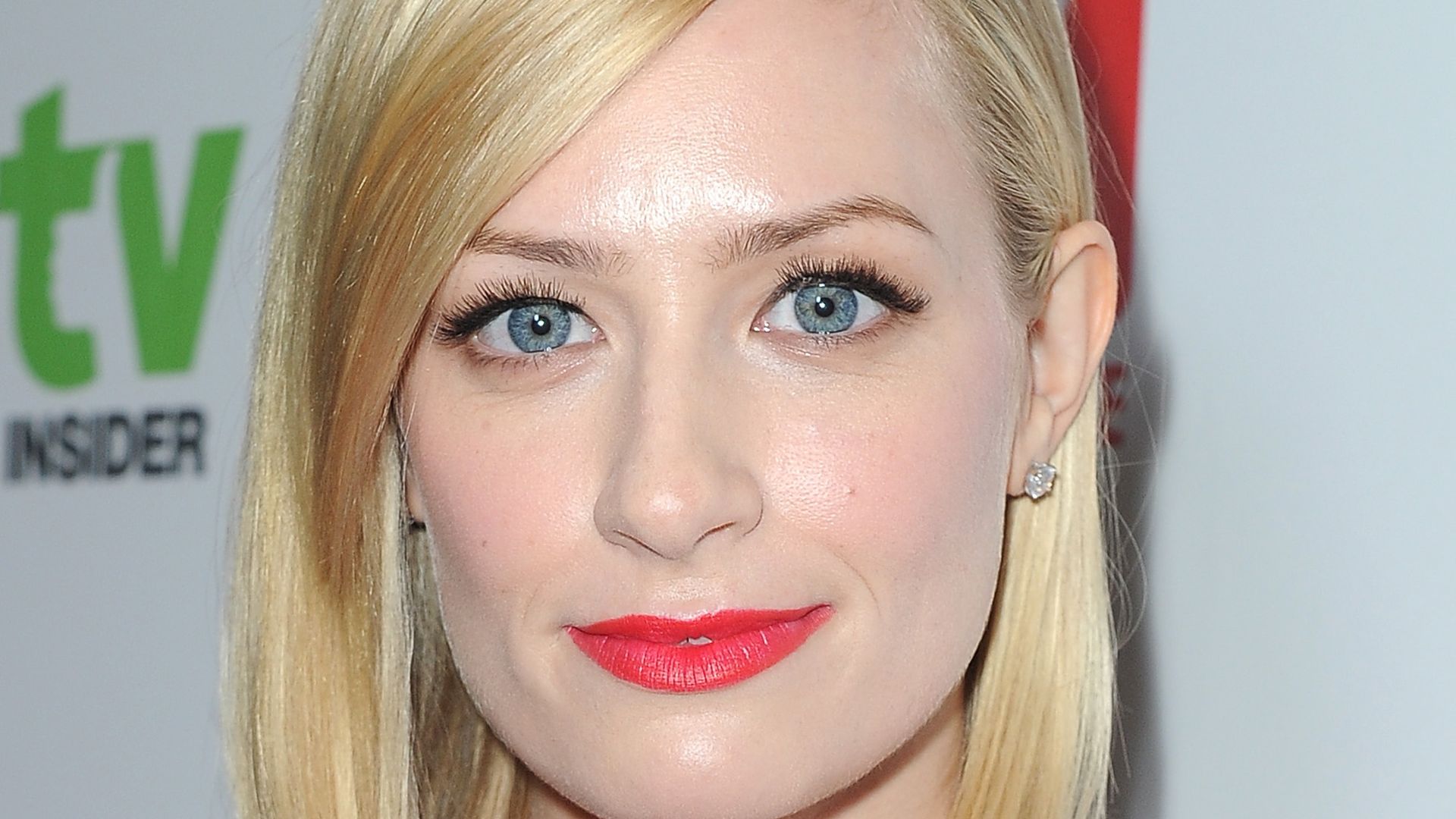 Beth Behrs | Promiflash.de