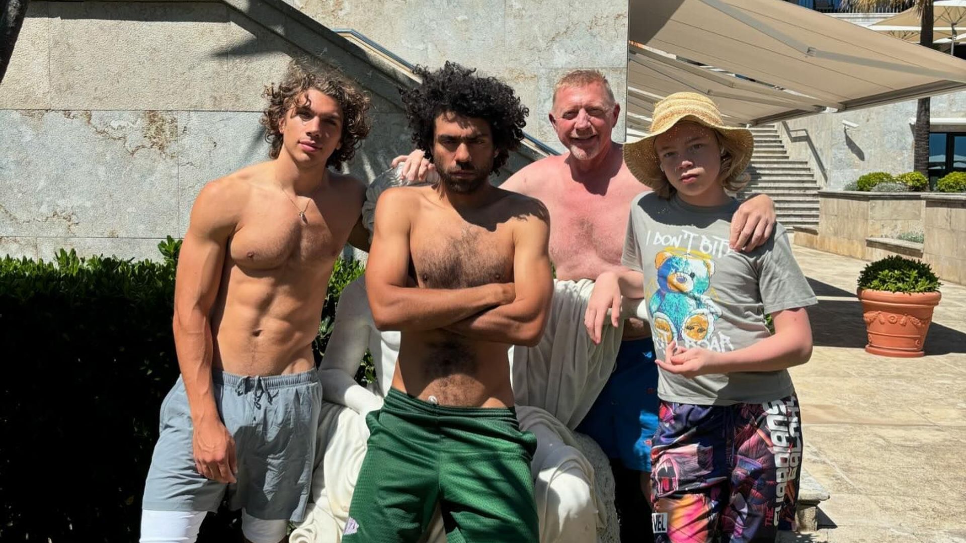 "Becker-Boys": Boris schickt Urlaubsgrüße mit seinen Söhnen