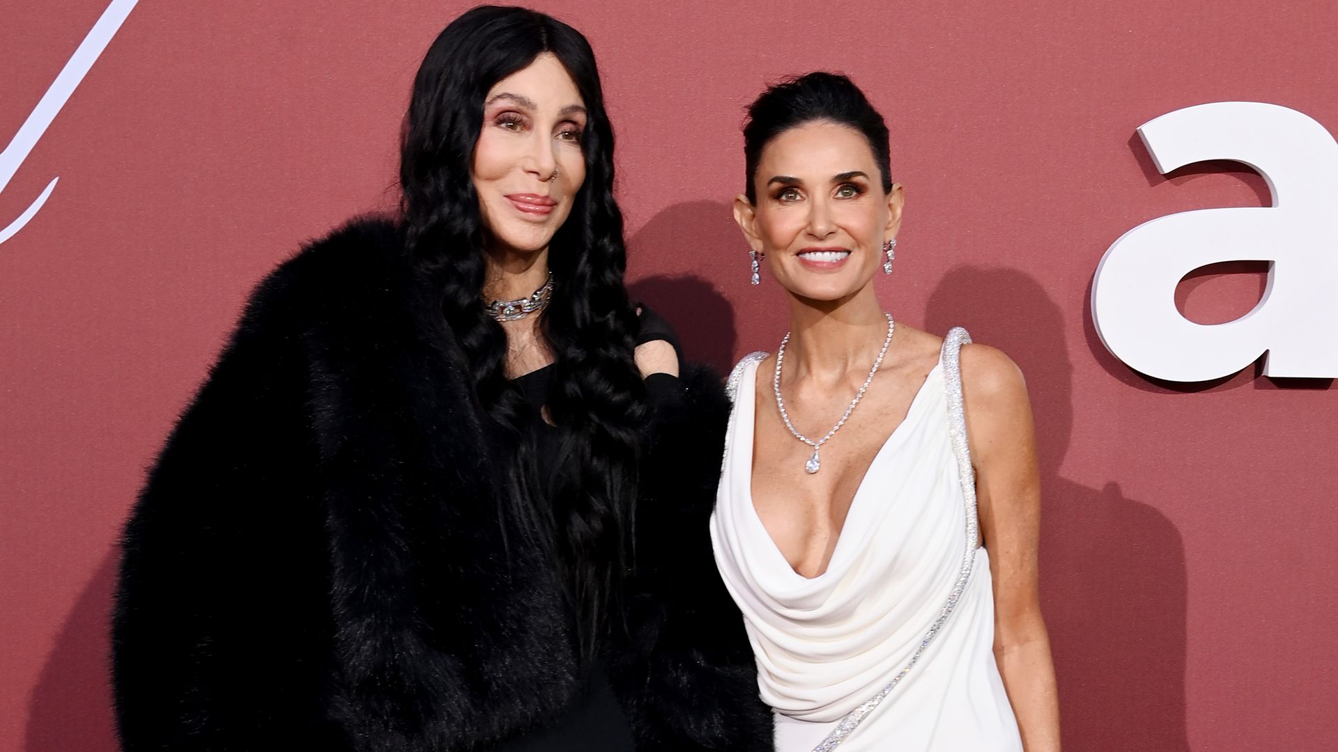 Diss an das Publikum: Demi Moore verteidigt Cher in Cannes!