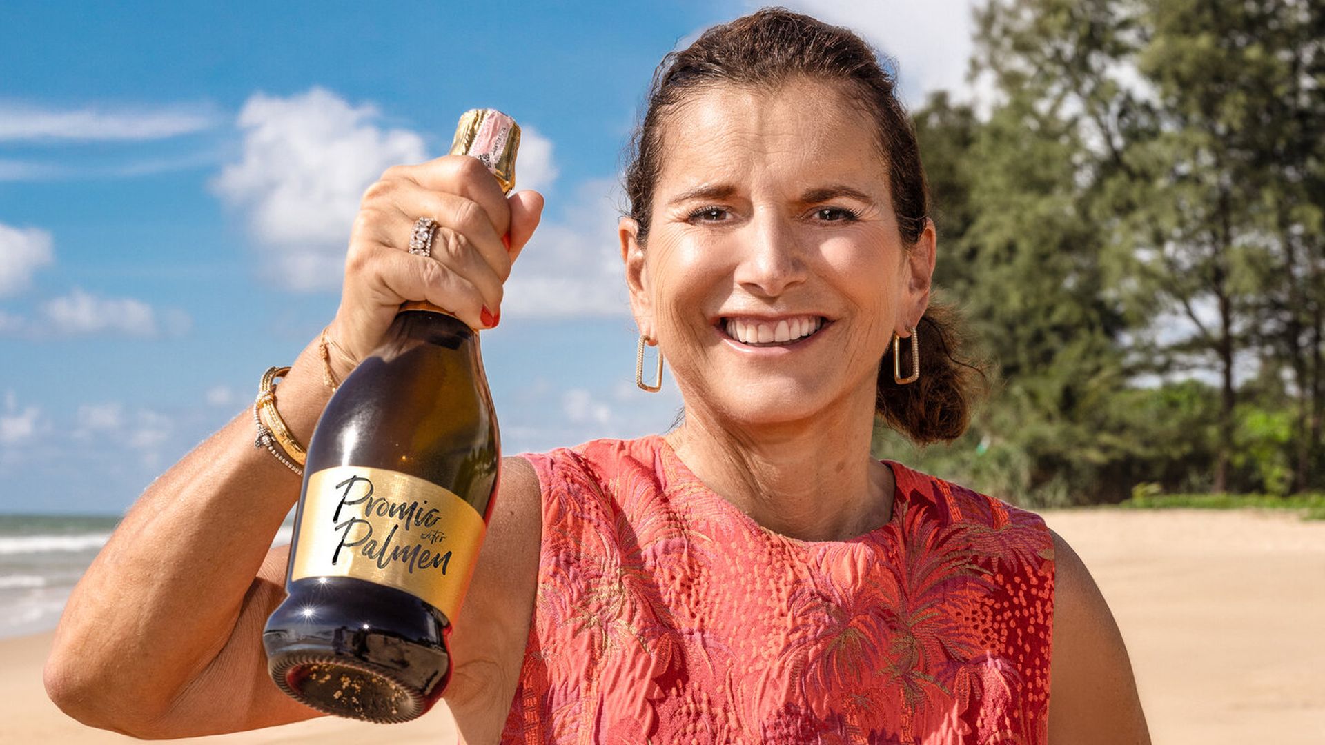 Claudia Obert will ein drittes Mal zu "Promis unter Palmen"