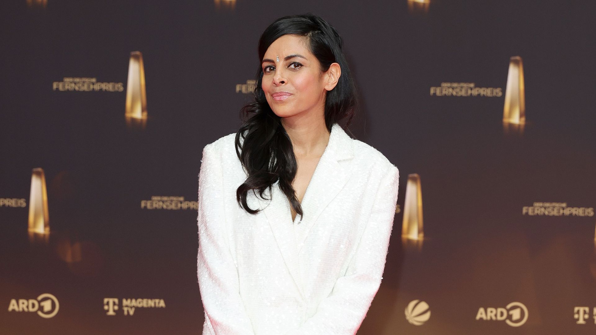 Collien Ulmen-Fernandes sitzt in Deutscher-Fernsehpreis-Jury