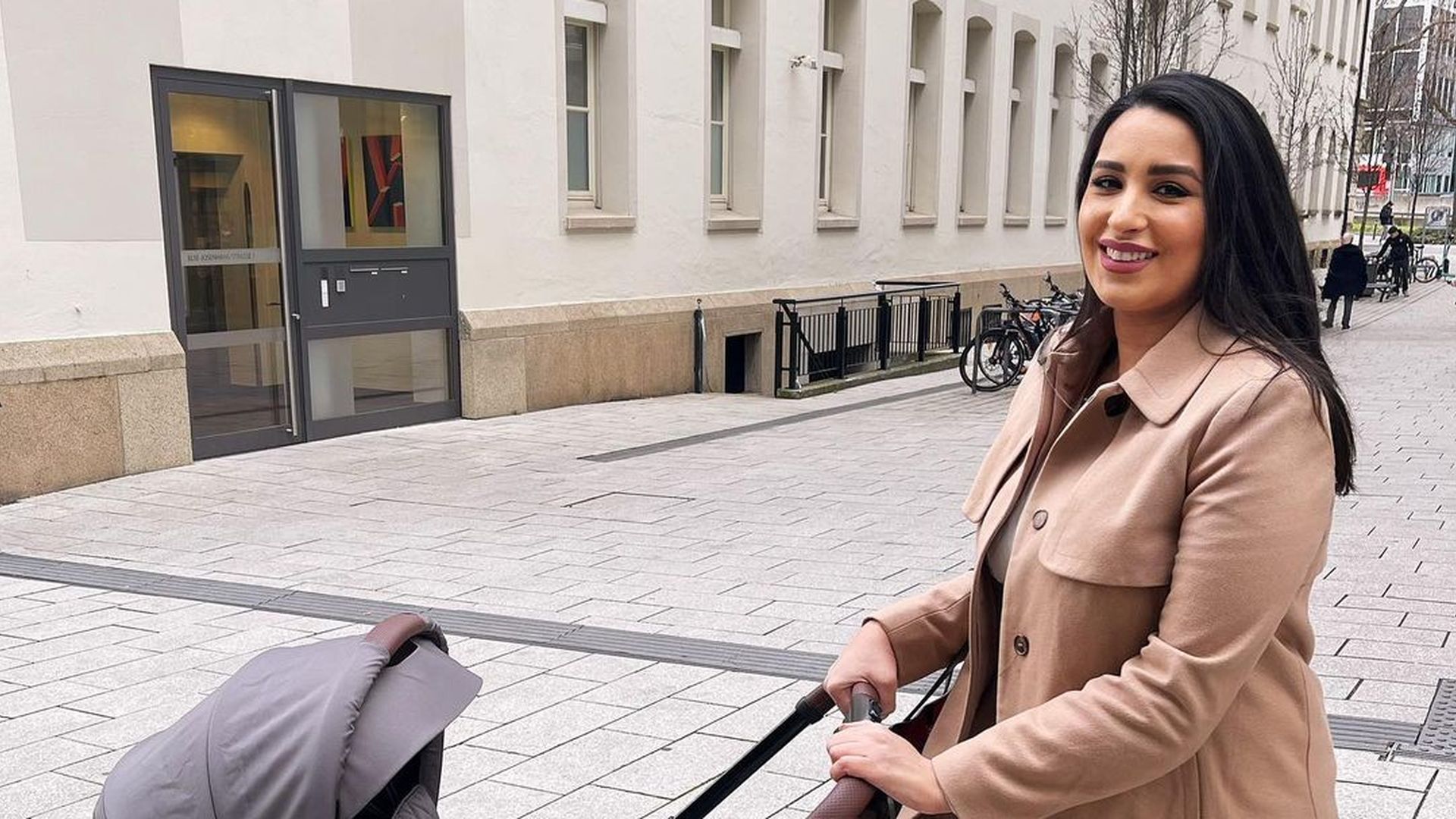 Möchte Zweifachmama Dounia Slimani noch weitere Kinder?