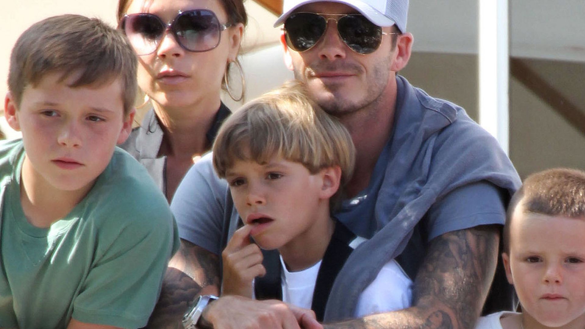 Victoria Beckham: Süße Grüße von David & den Kids | Promiflash.de