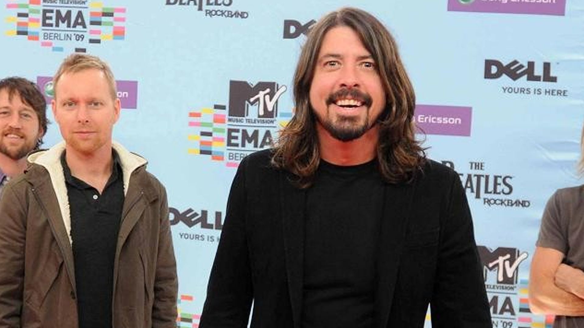 Die Foo Fighters planen "Nirvana"-Revival | Promiflash.de