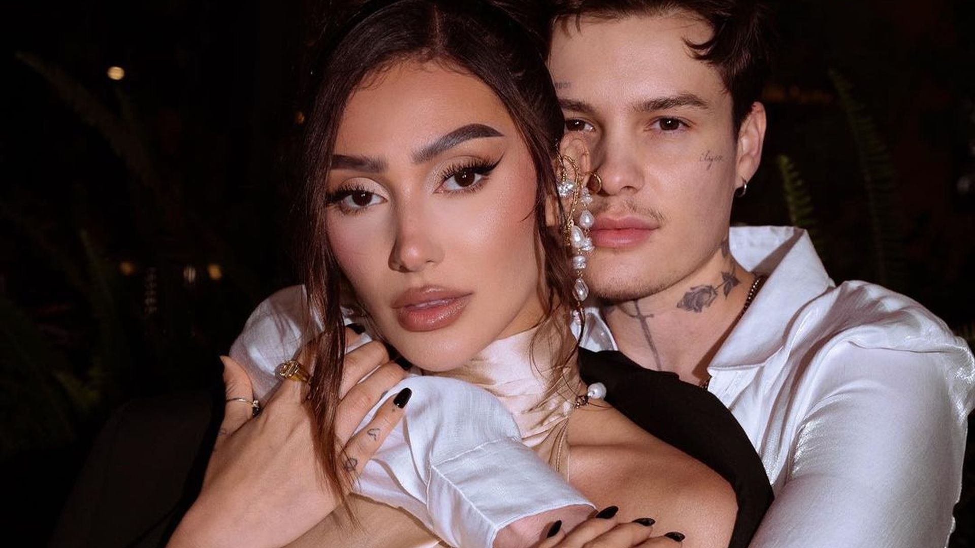 "Finger weg!"-Hottie Francesca Farago hat sich verlobt!