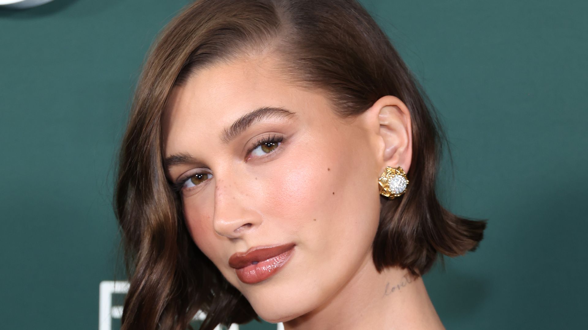 Deshalb vermuteten Fans schon Hailey Biebers Schwangerschaft