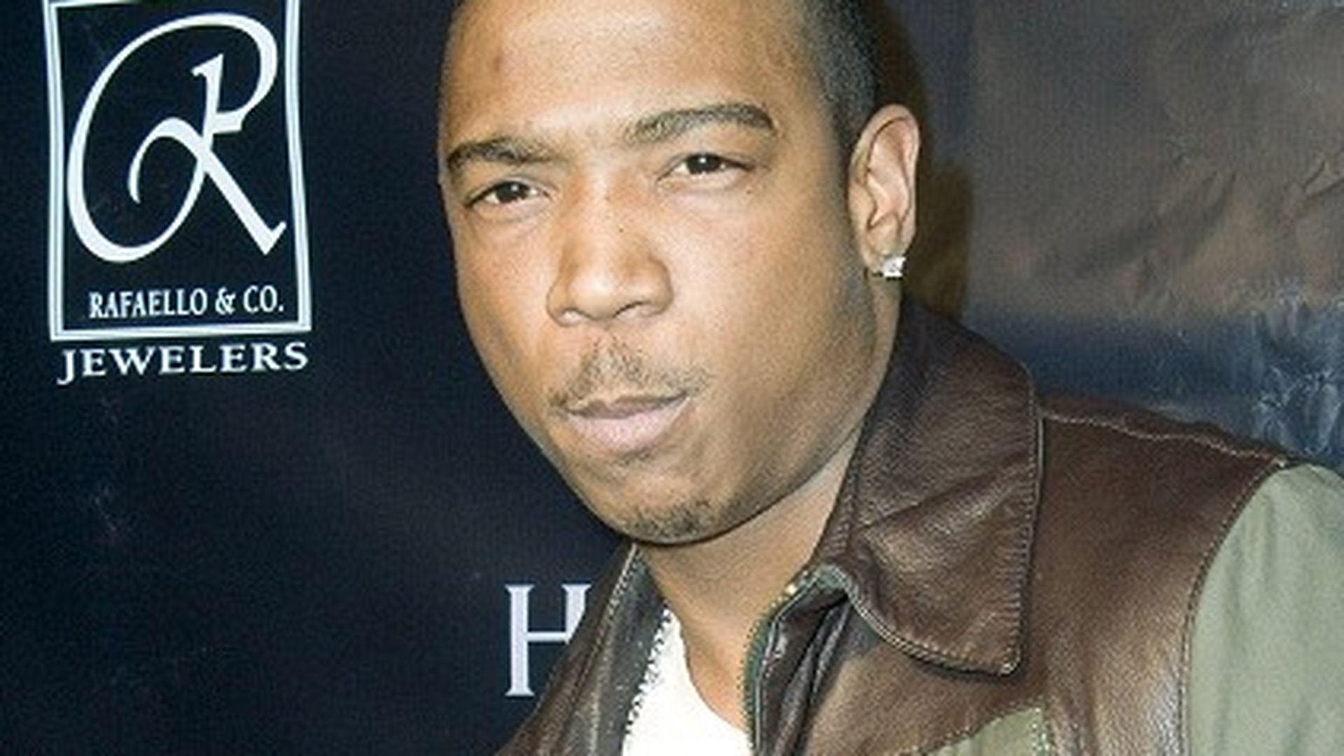 Rapper Ja Rule muss ins Gefängnis! | Promiflash.de