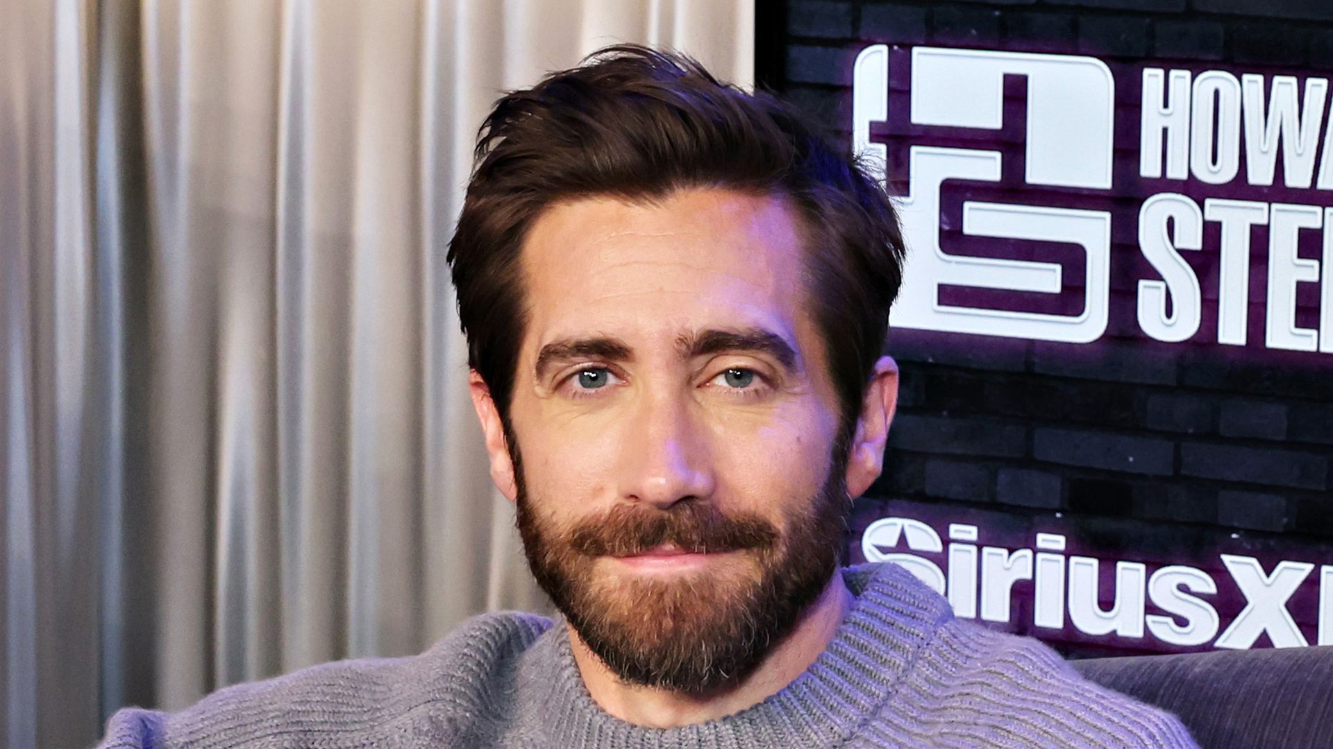 "Nie etwas anderes gekannt": Jake Gyllenhaal ist fast blind