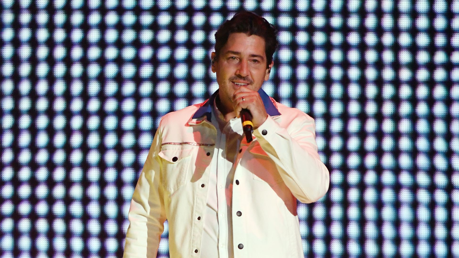 New-Kids-On-The-Block-Star Jonathan Knight hat geheiratet