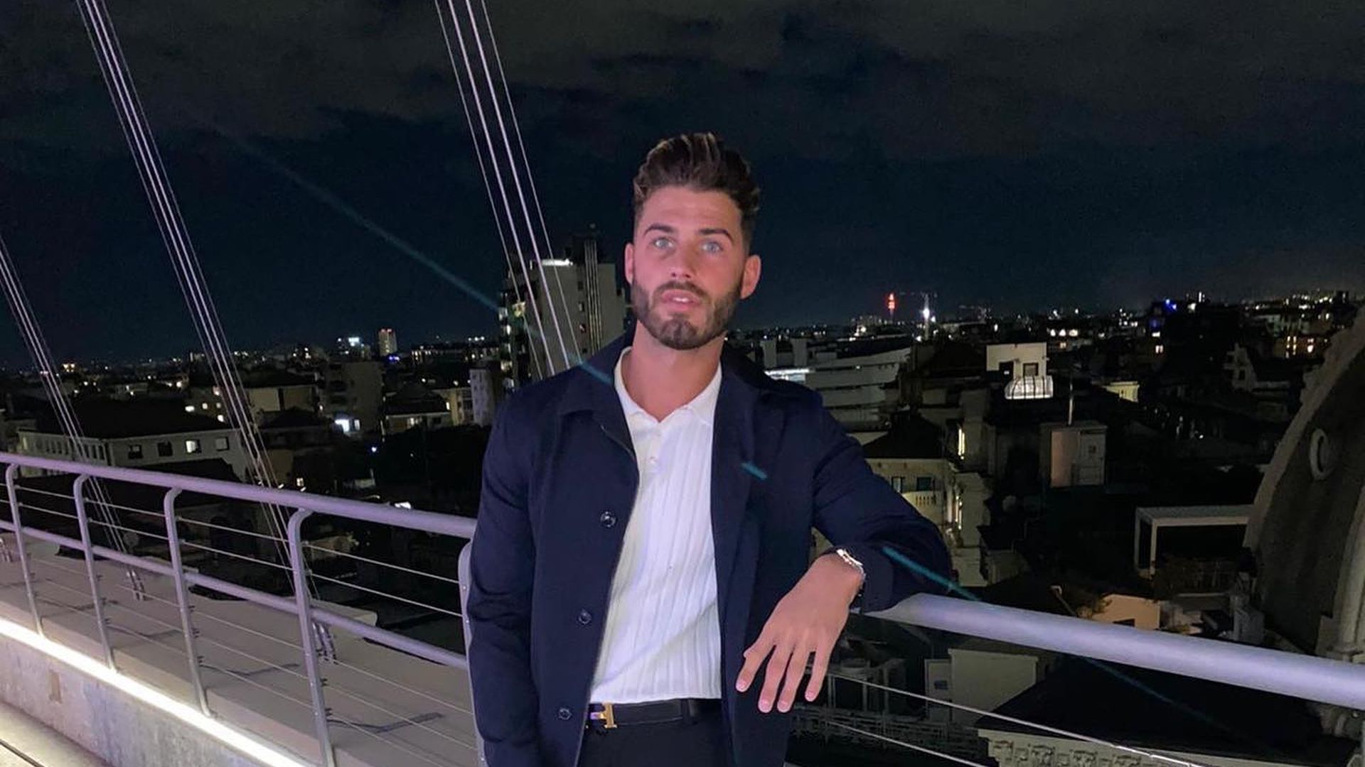 UK-"Love Island"-Joshua rennt nach Kuss zur nächsten Lady!
