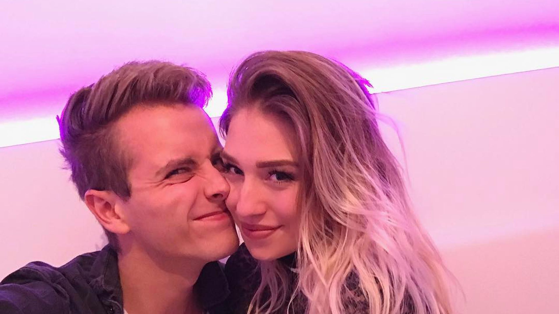 Funkstille bei Bibi & Julian: Ihre Fans spekulieren heftig! | Promiflash.de