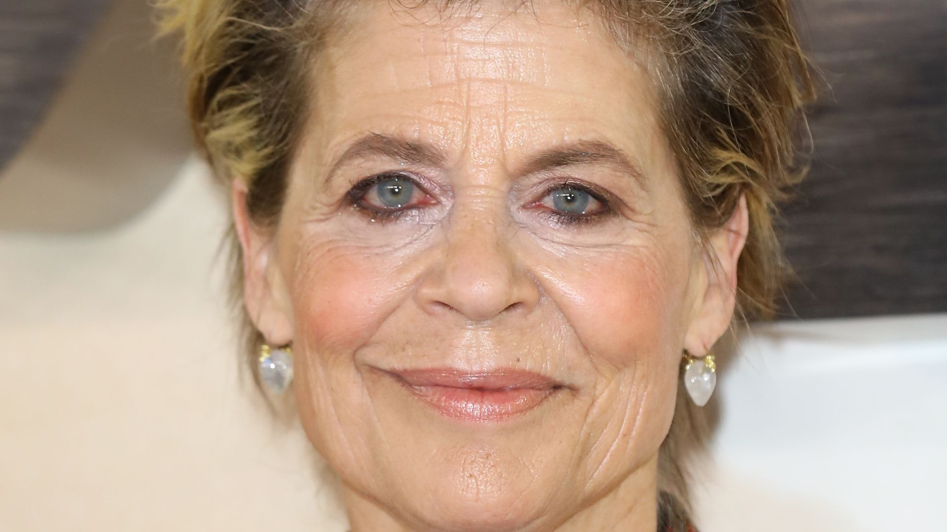 Linda Hamilton Voeten Terminator 2: How Linda Hamilton's Bold Demand