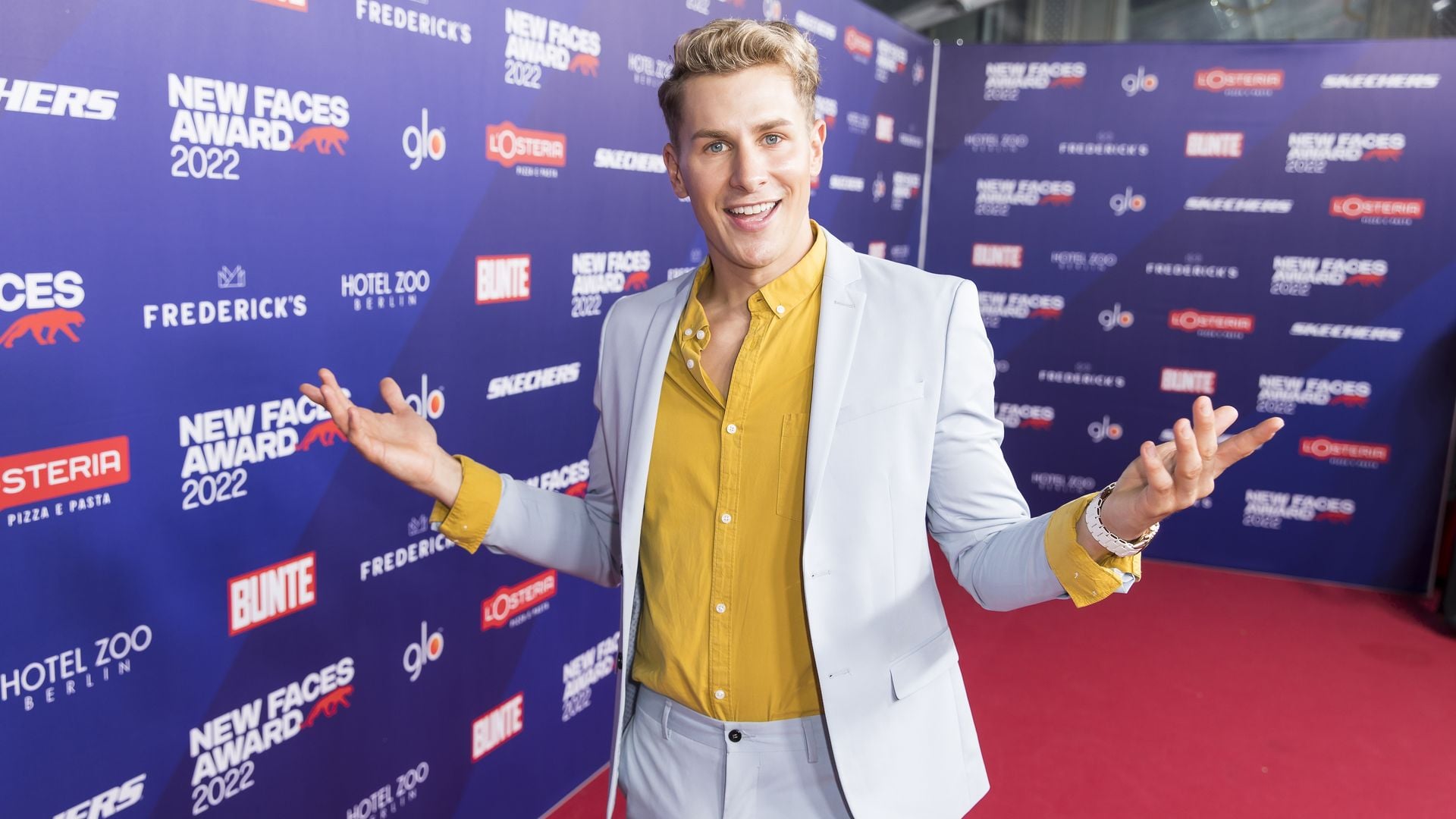 Ex-"Unter uns"-Star Lukas Sauer heiratete seinen Partner!