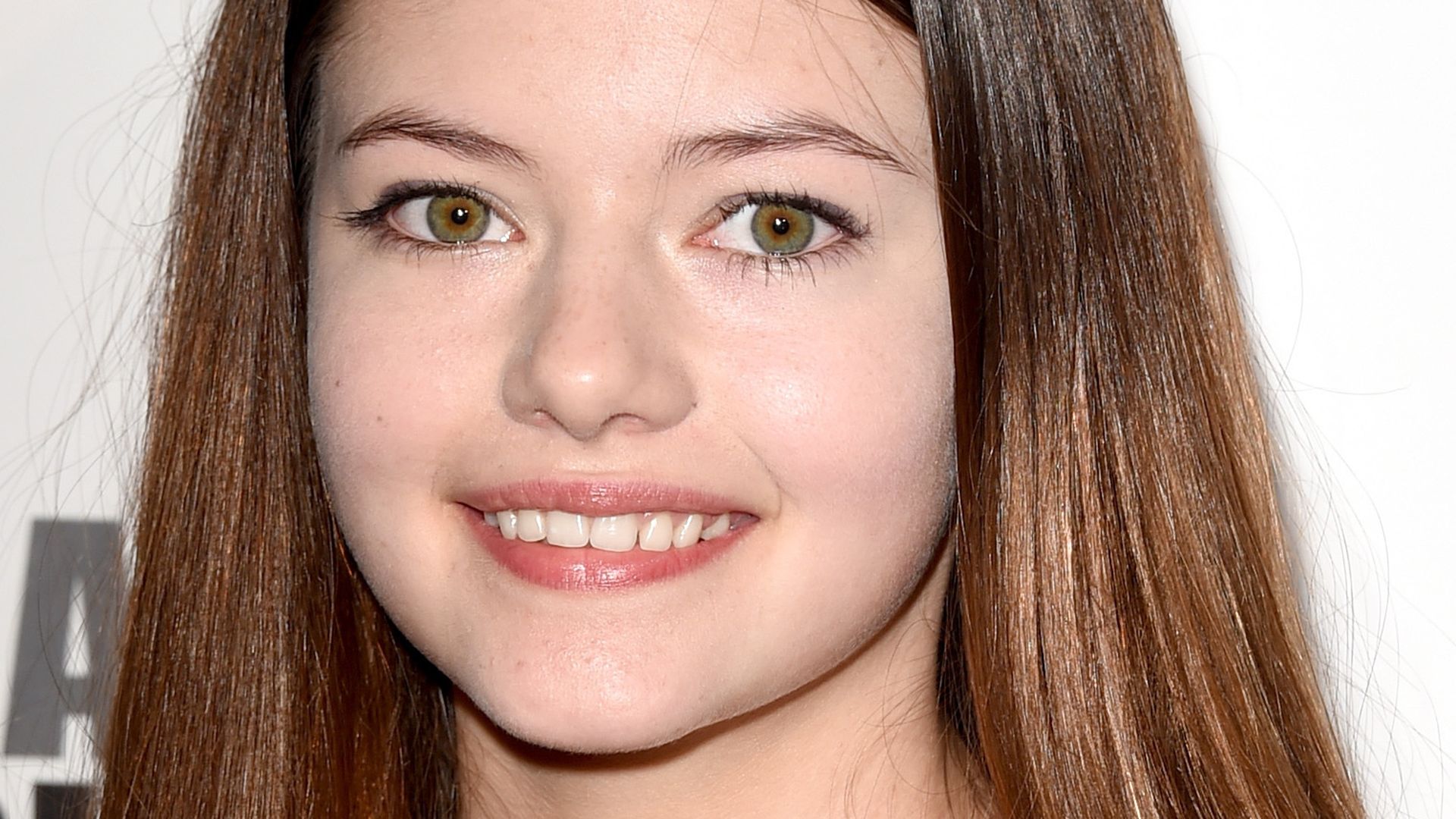 Wow! Twilight-Renesmee wird langsam erwachsen | Promiflash.de