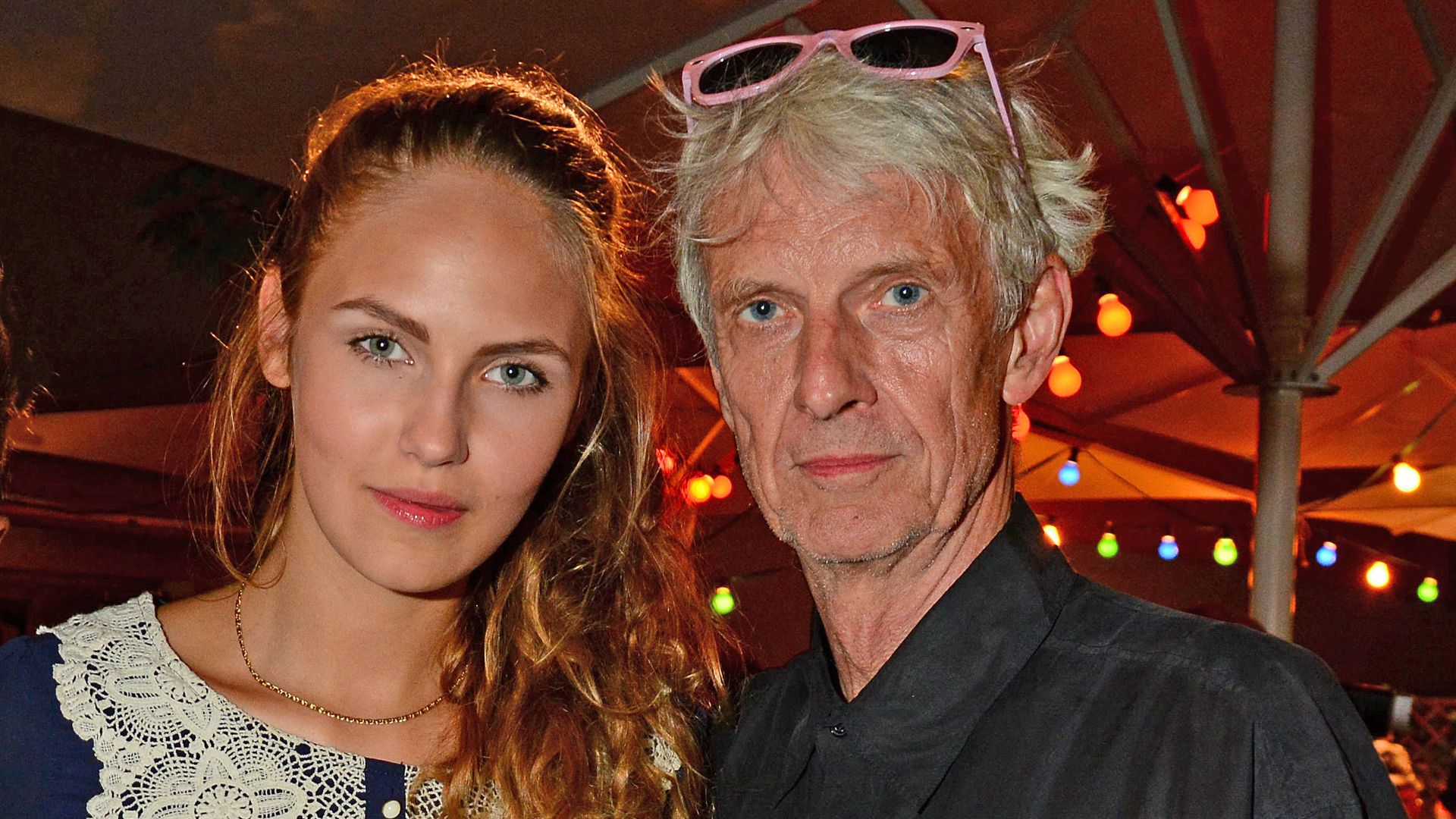 1. GNTM-Kandidatin: Ist Mathieu Carrières Tochter dabei? | Promiflash.de