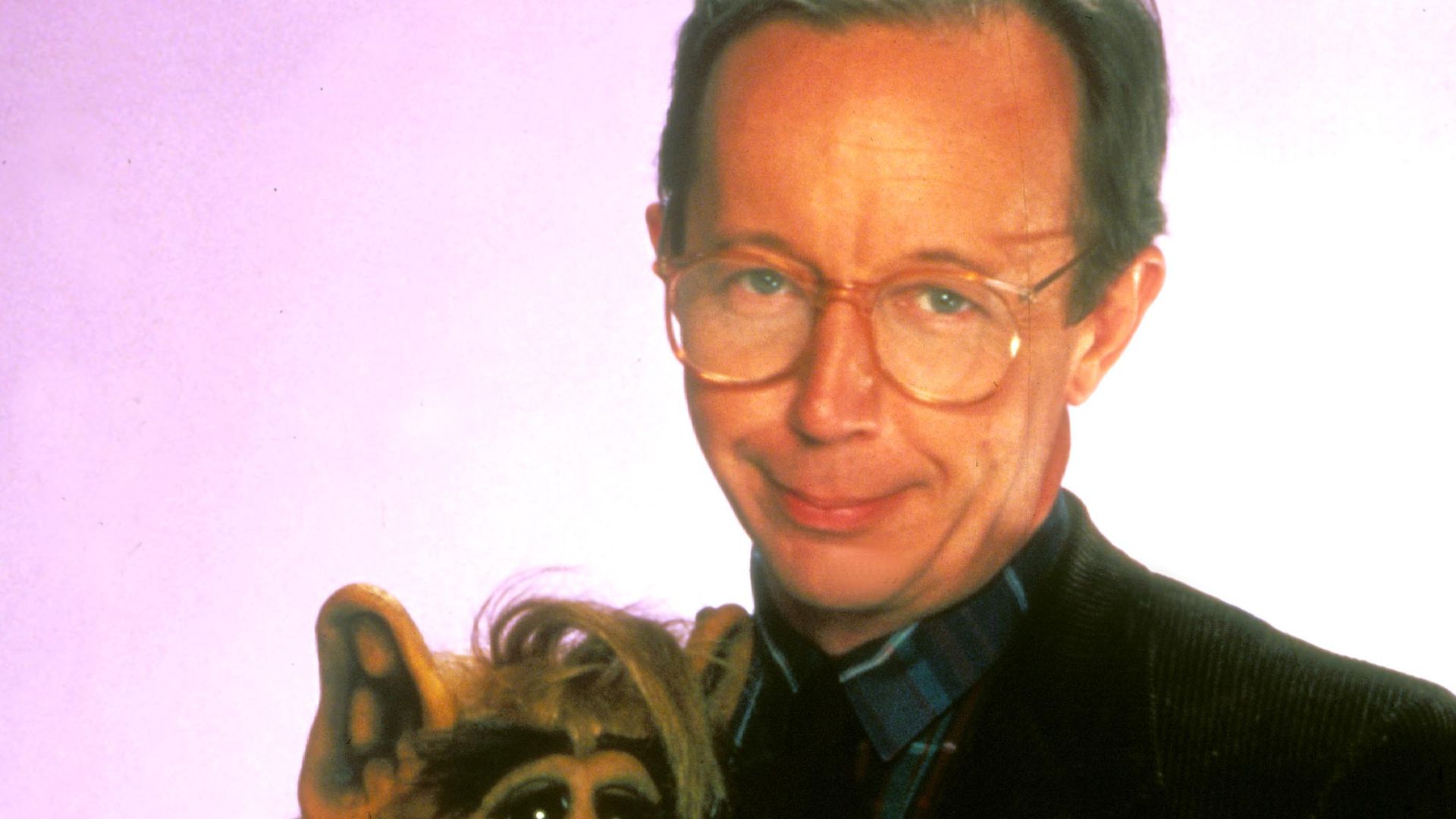 Trotz Kultserien-Status: Max Wright schämte sich für "Alf" | Promiflash.de