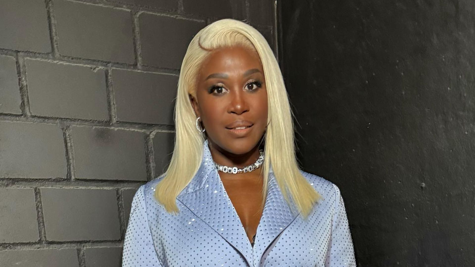 Blond für "Let's Dance": Motsi Mabuse haut die Fans total um