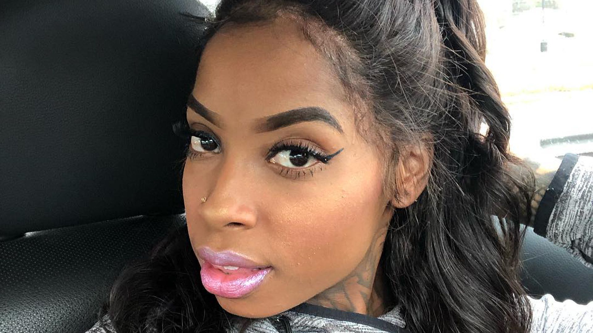 Mit nur 31: US-amerikanische Rapperin wurde erschossen! | Promiflash.de