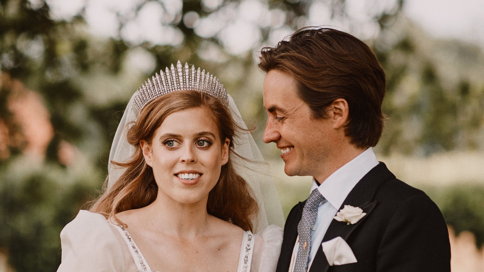 Edoardo Mozzi postet Hochzeitsbild mit Prinzessin Beatrice!