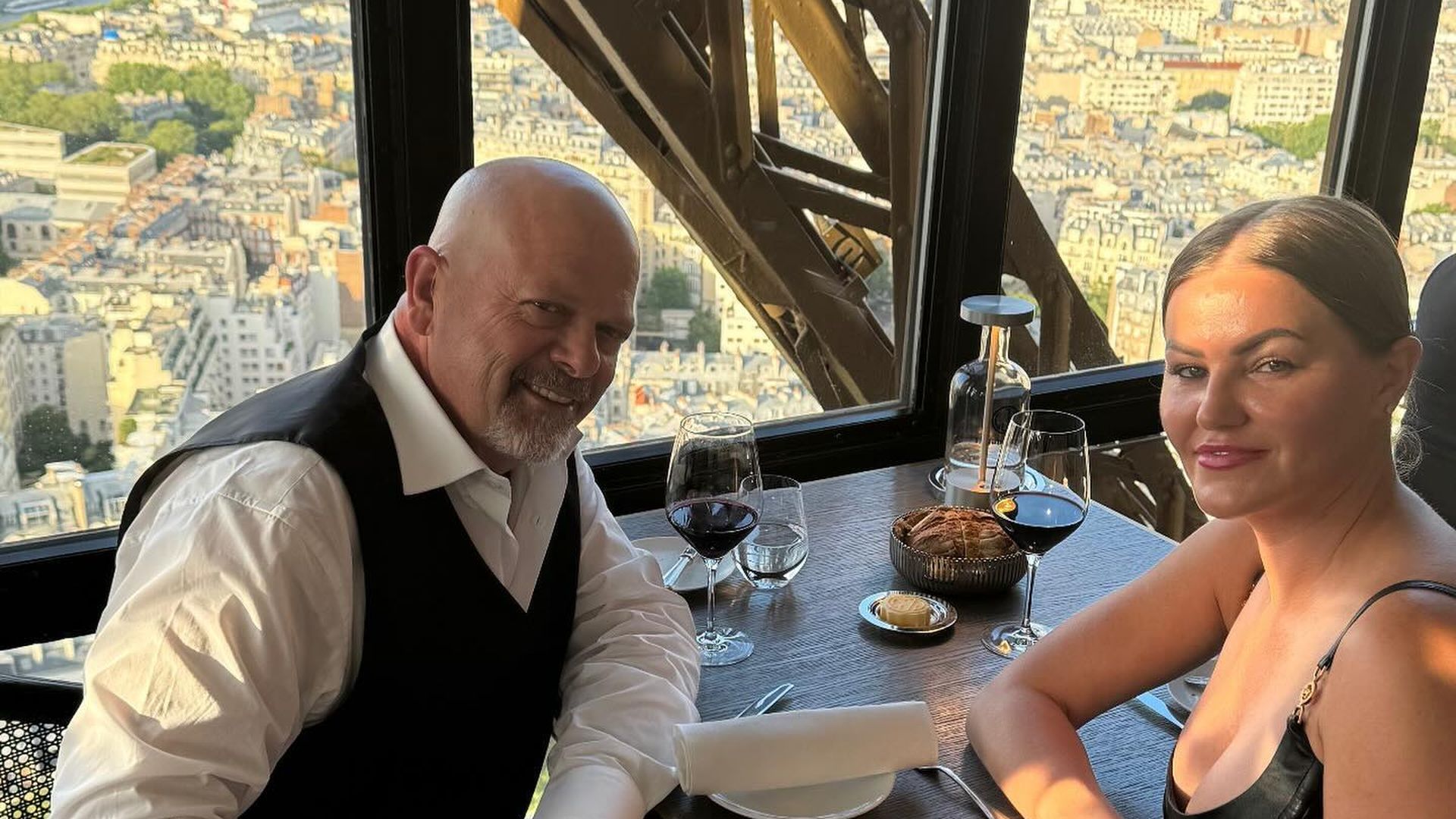 Rick Harrison bestätigt neue Beziehung und zeigt seine Angie