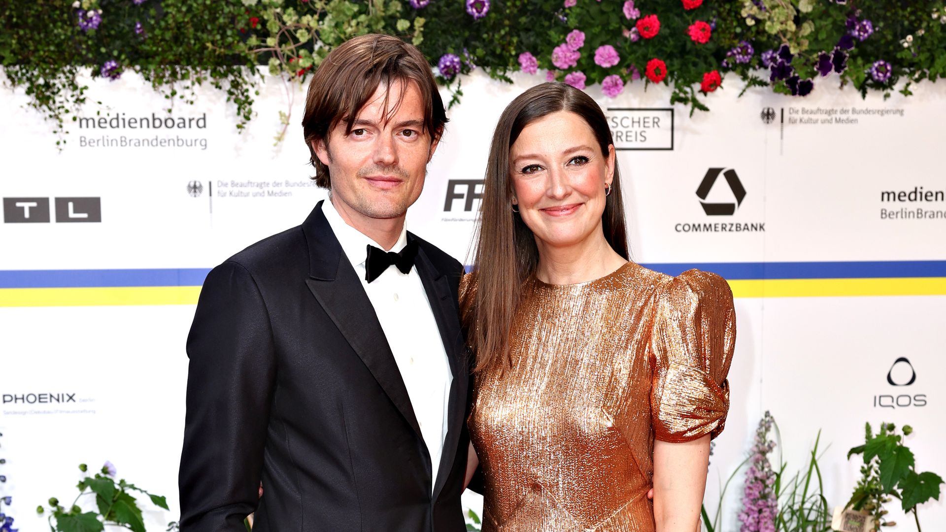 Sam Riley schwärmt von seiner Ehefrau Alexandra Maria Lara