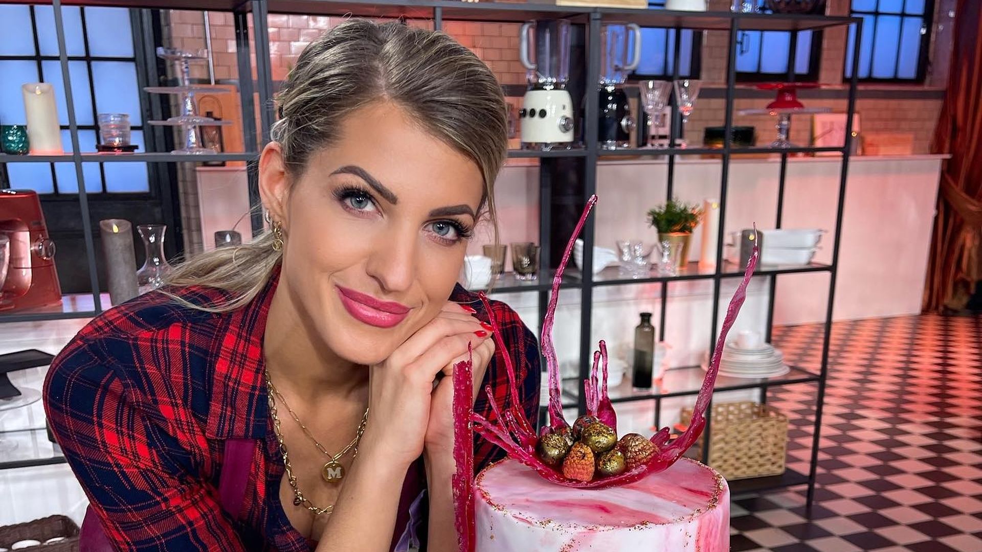 Ist Sarah Harrisons "Promibacken"-Erfolg ein Fitness-Killer?