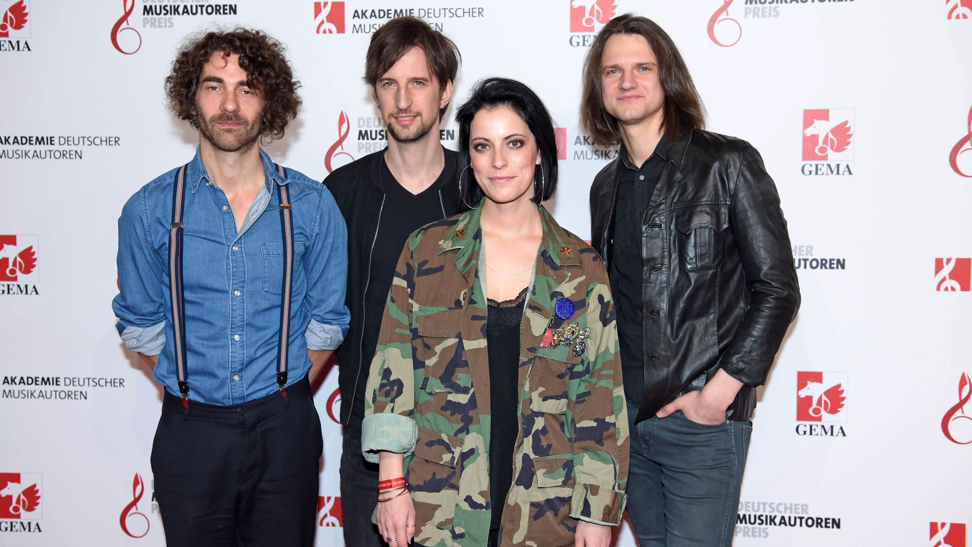 Nach Baby-Pause: Silbermond ist endlich wieder zurück! | Promiflash.de