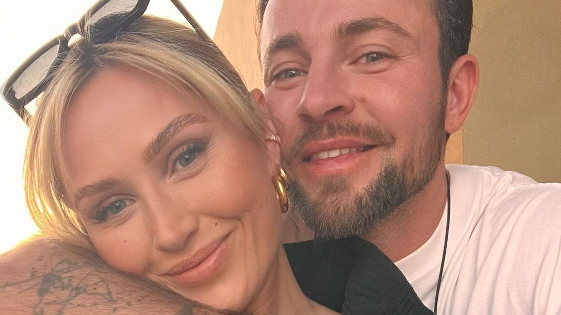 "Atemberaubend": Benjamin Melzer meldet sich nach Hochzeit