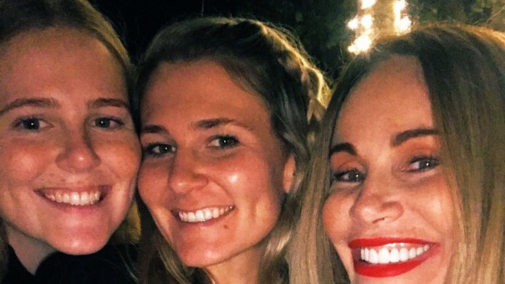 "Wir vermissen sie": Tawny Kitaens Töchter über ihren Tod