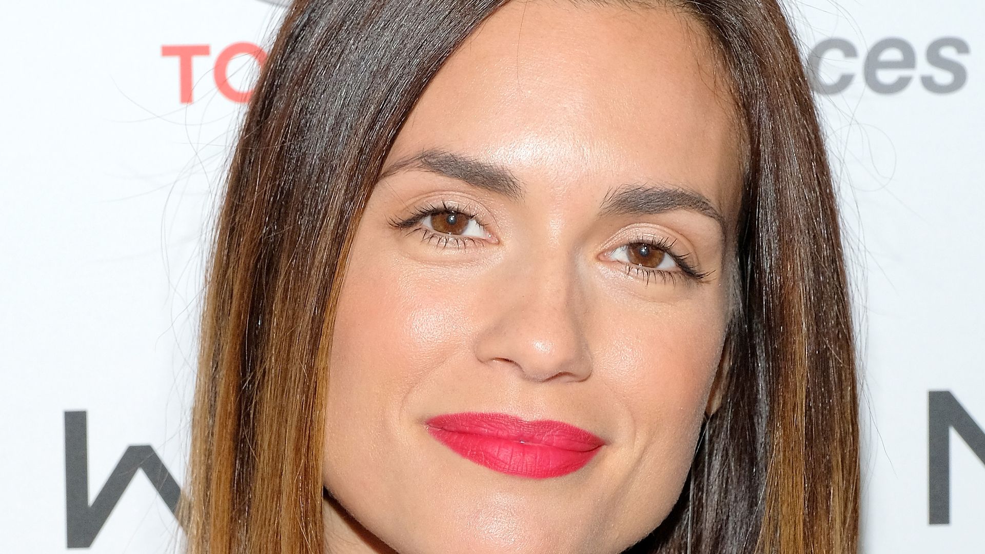 Torrey DeVitto | Promiflash