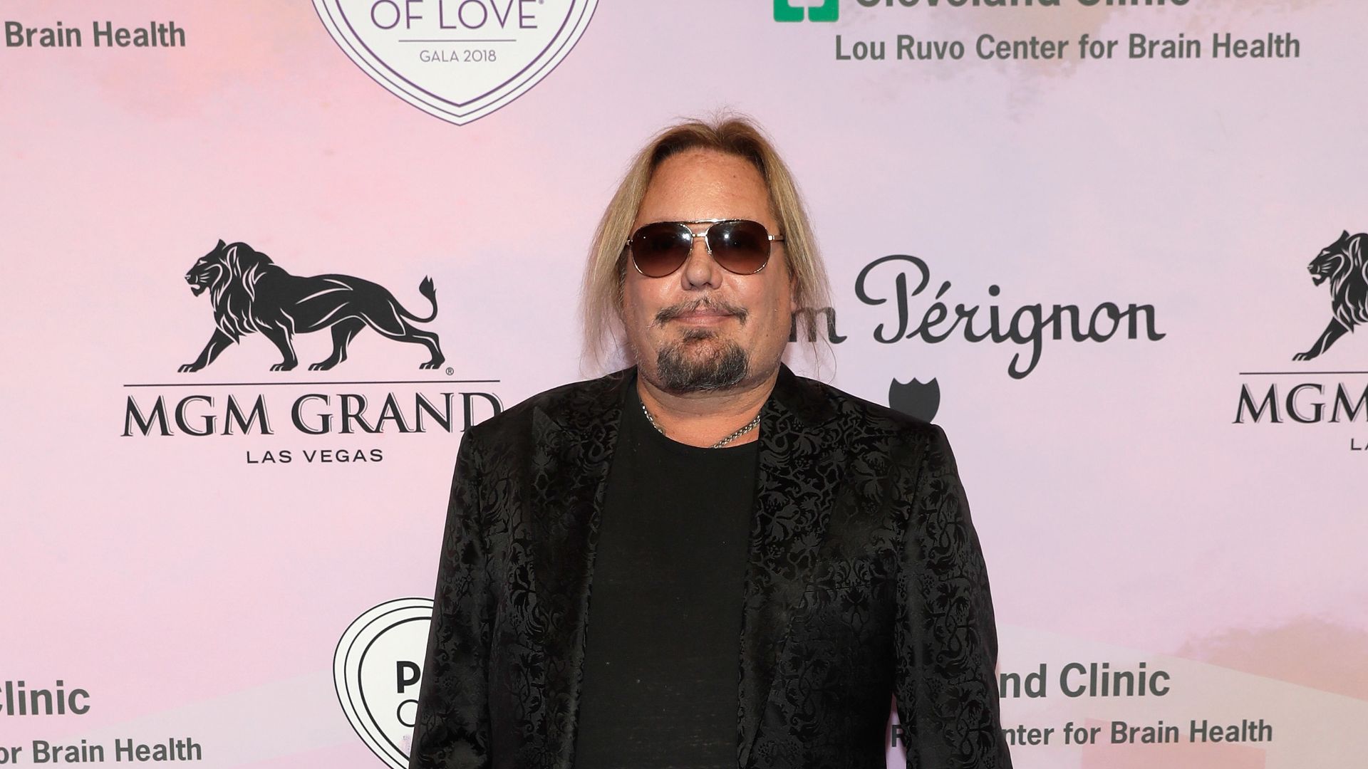 Pilot stirbt: Vince Neils Privatjet kollidiert mit Flugzeug