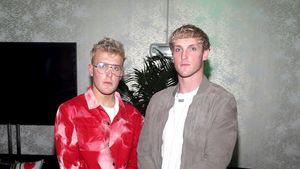 Nach Hass im Netz: Logan Paul bangte um Leben seines Bruders | Promiflash