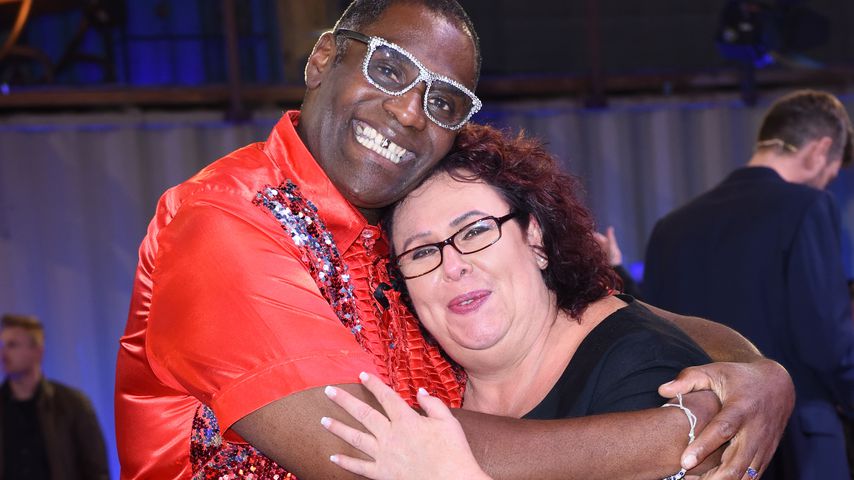 Show in Las Vegas: Alphonso erzählte es zuerst Johannes! | Promiflash.de