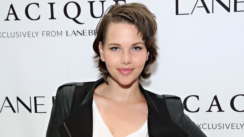 Mit 30 Jahren: Plus-Size-Model stirbt an Gebärmutter-Krebs | Promiflash.de