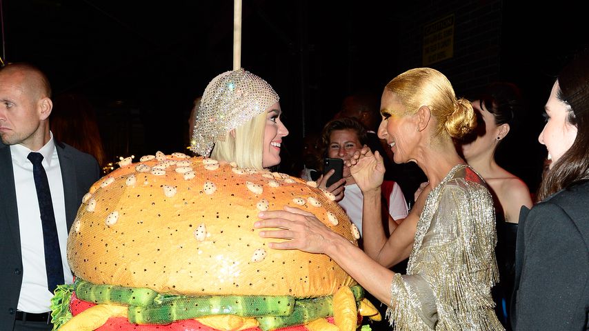 Zu viel des Guten? Katy Perry als Burger bei Met-After-Party ...