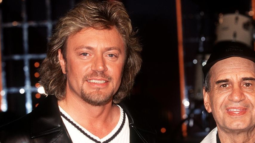 Trauer: Mixed Emotions-Sänger stirbt mit 56 Jahren | Promiflash.de