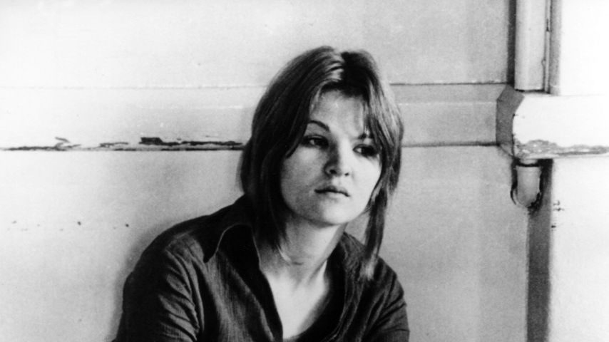 Mit 70 Jahren: "EastEnders"-Star Sandy Ratcliff ist tot! | Promiflash.de