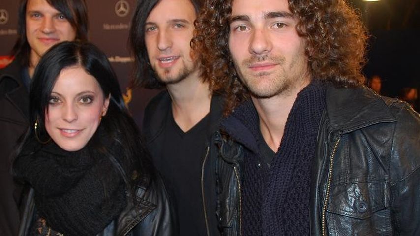 Silbermond: Sängerin liebt Bandmitglied | Promiflash.de