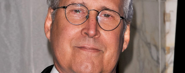 Herz-Anfall? Chevy Chase war im Krankenhaus | Promiflash.de